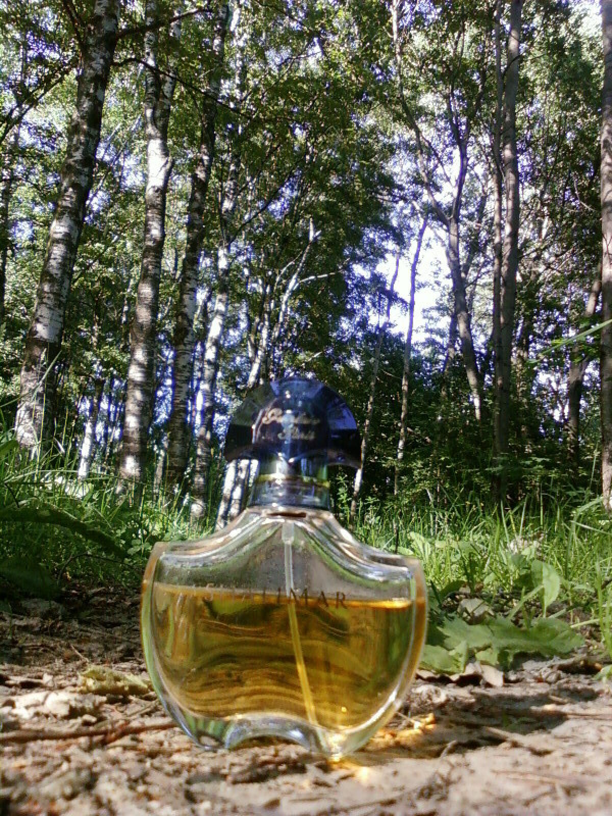 Shalimar Eau de Parfum Guerlain perfume - a fragrance for women 1990