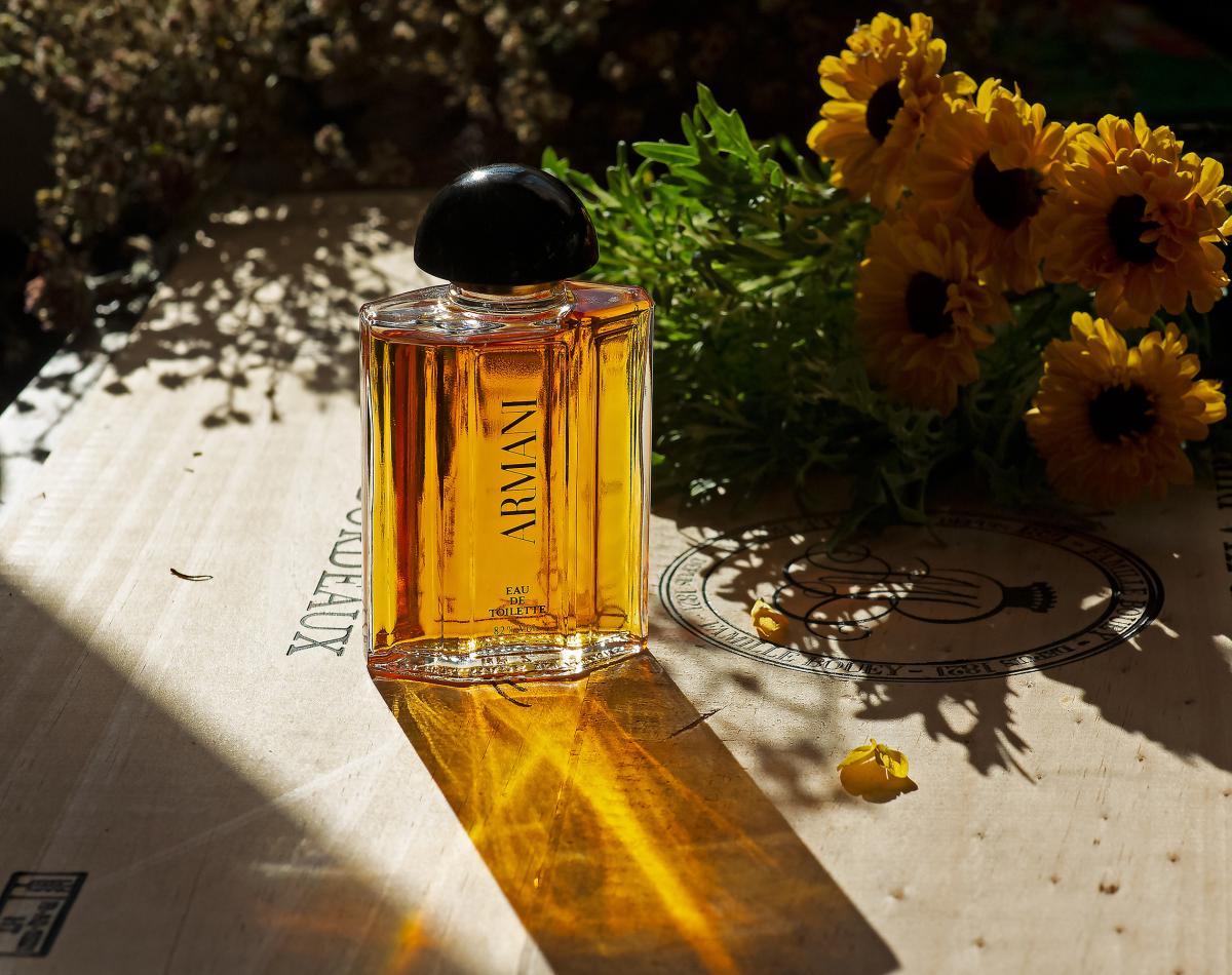 Armani Giorgio Armani perfume - a fragrance for women 1981