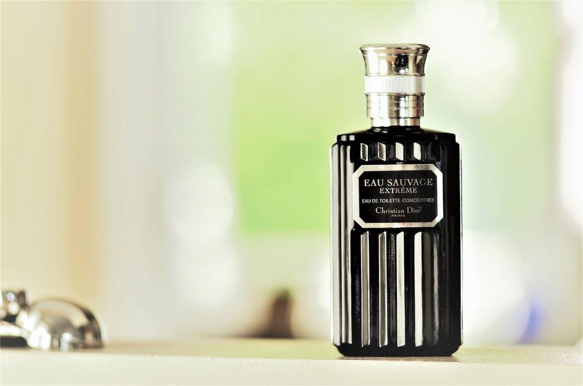 Eau Sauvage Extreme Dior cologne - a fragrance for men 1984