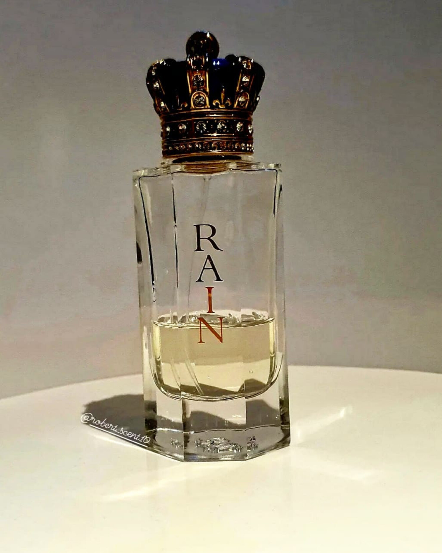Rain Royal Crown cologne - a fragrance for men 2011