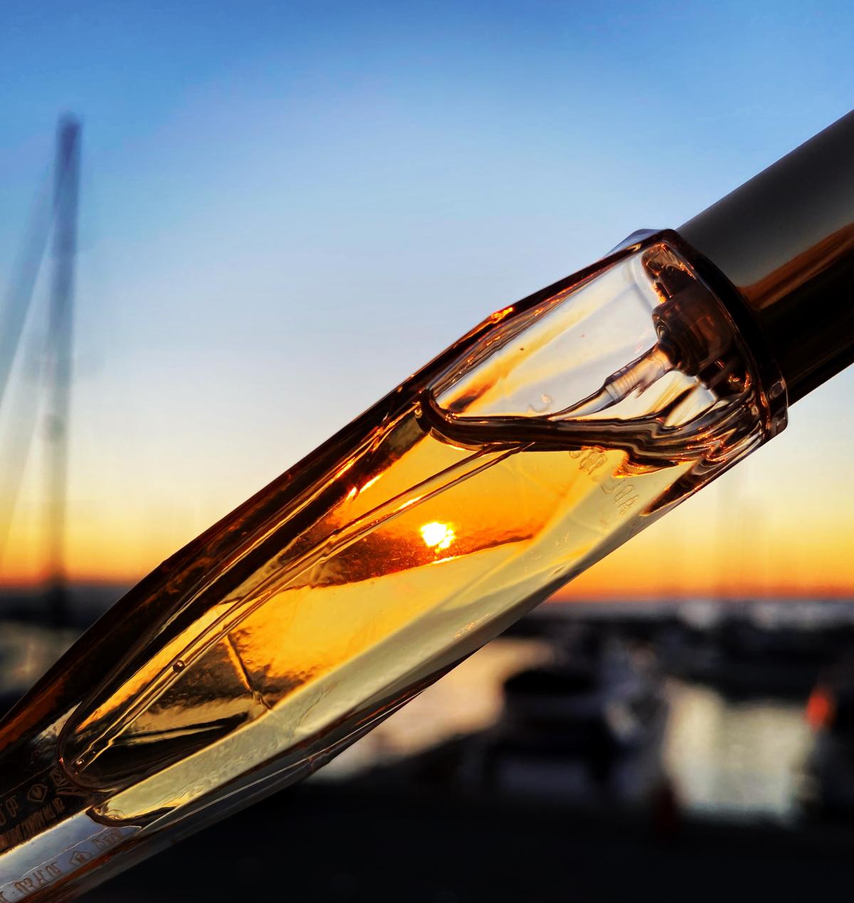 Alien Goddess Mugler perfume - a fragrance for women 2021