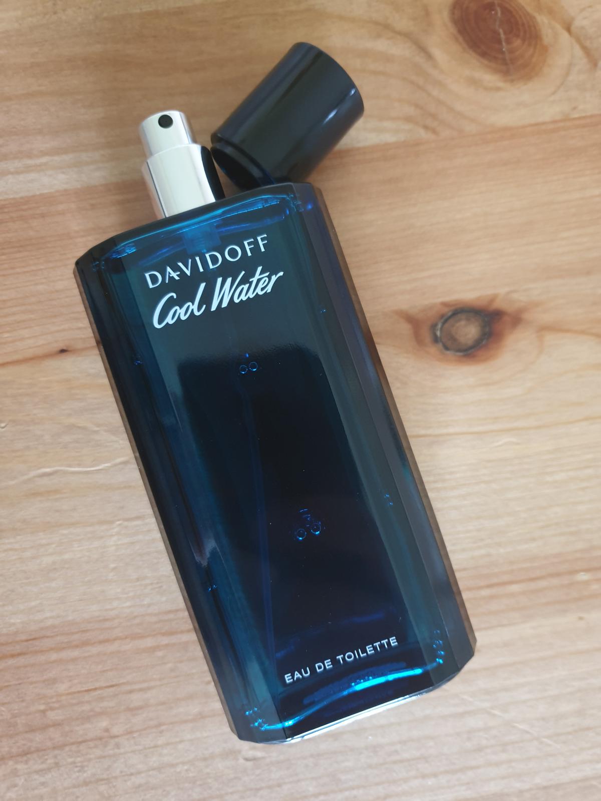 Cool Water Davidoff cologne - a fragrance for men 1988