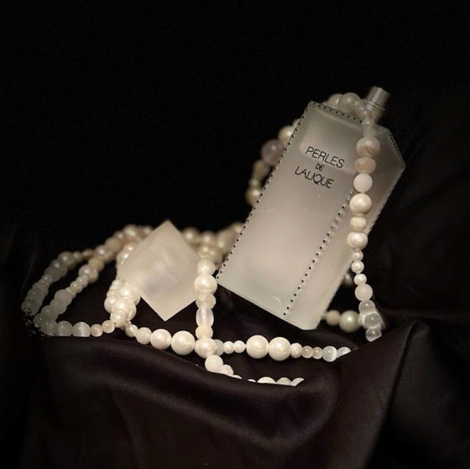 Perles De Lalique Lalique perfume - a fragrance for women 2006