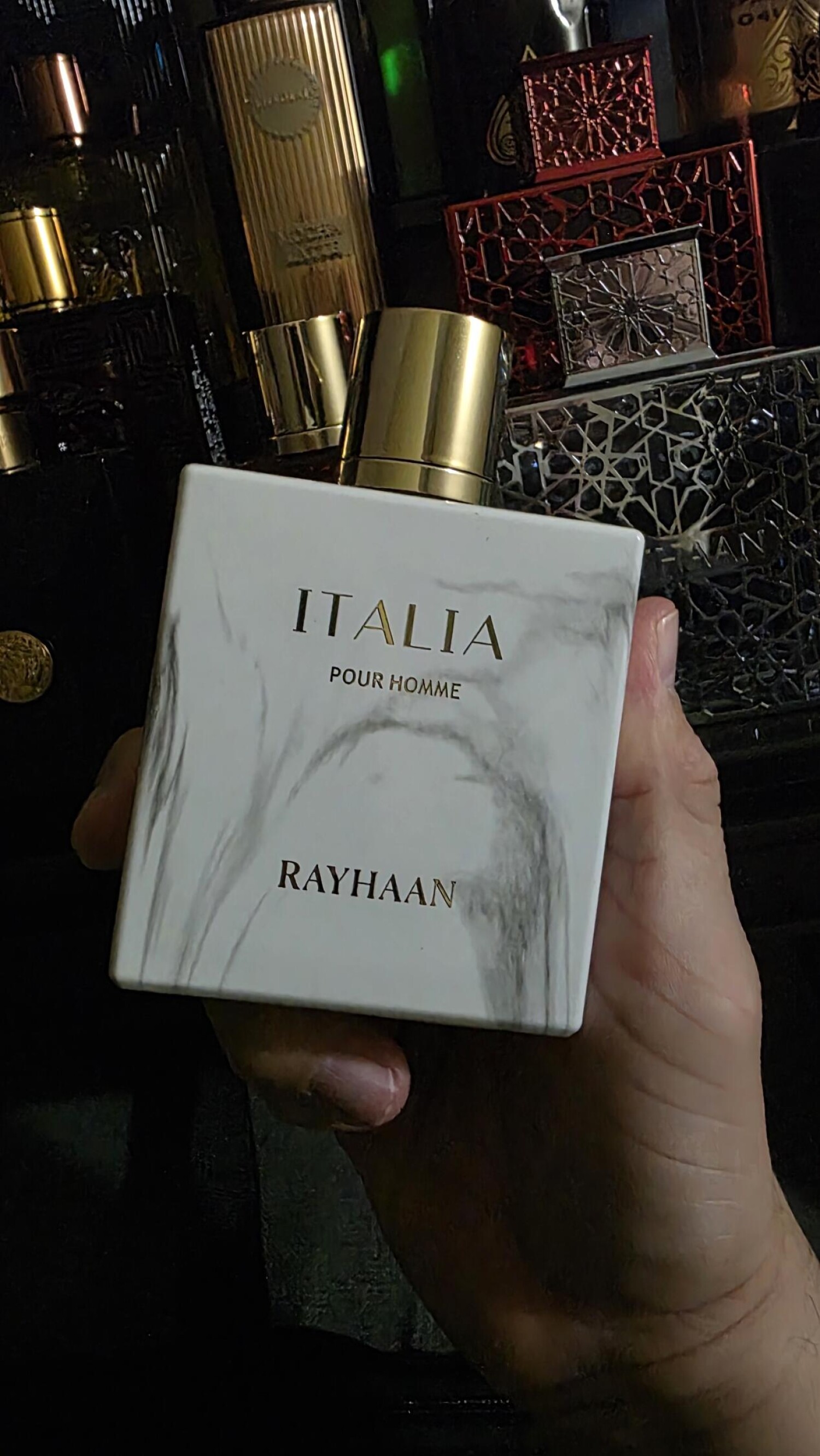 Italia Rayhaan Colonia - una nuevo fragancia para Hombres 2025
