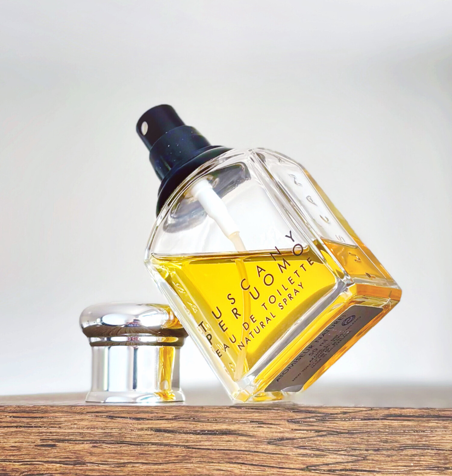 Tuscany Per Uomo Aramis cologne - a fragrance for men 1984