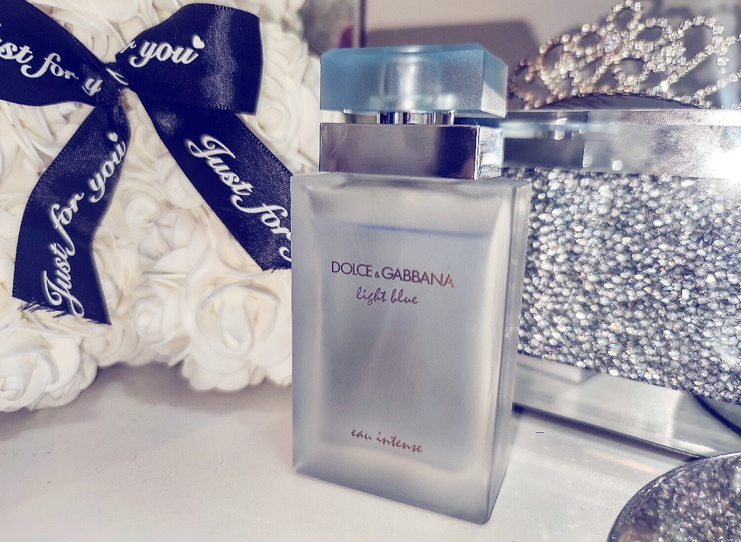 Light Blue Dolce&Gabbana perfume - a fragrance for women 2001