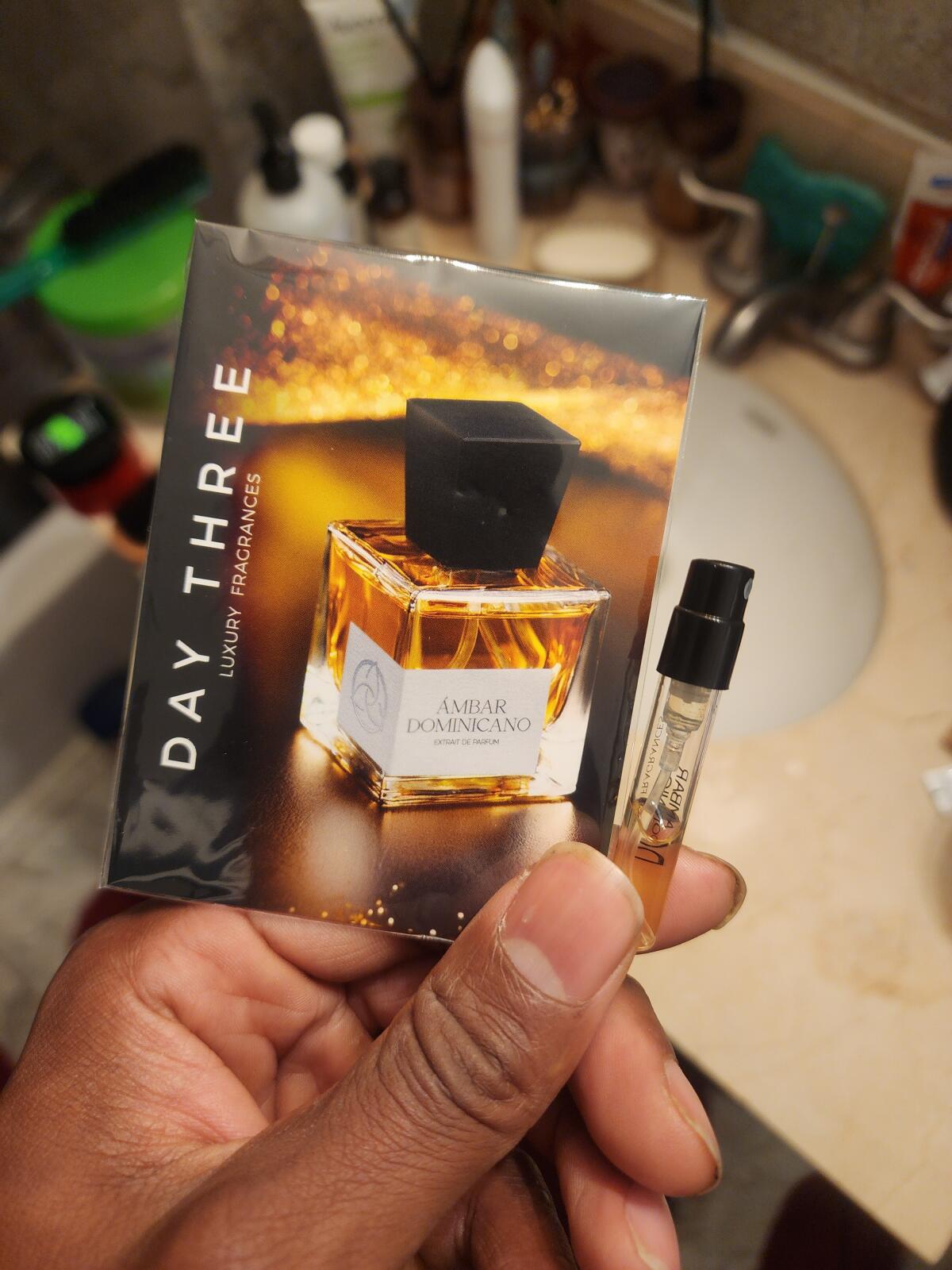 Ámbar Dominicano Day Three perfume - a fragrance for women and men 2023