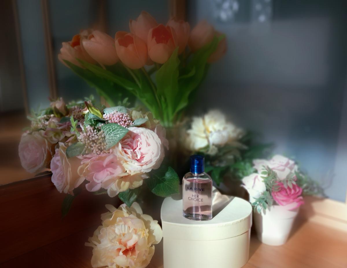 Her Choice La Rive perfume - a fragrance for women 2022