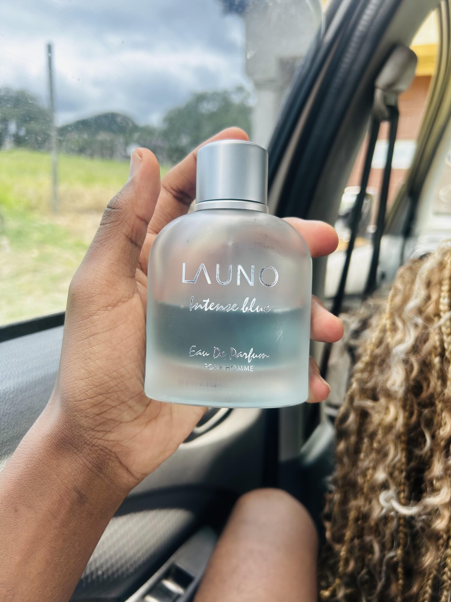 La Uno Intense Blue Fragrance World cologne - a fragrance for men 2022