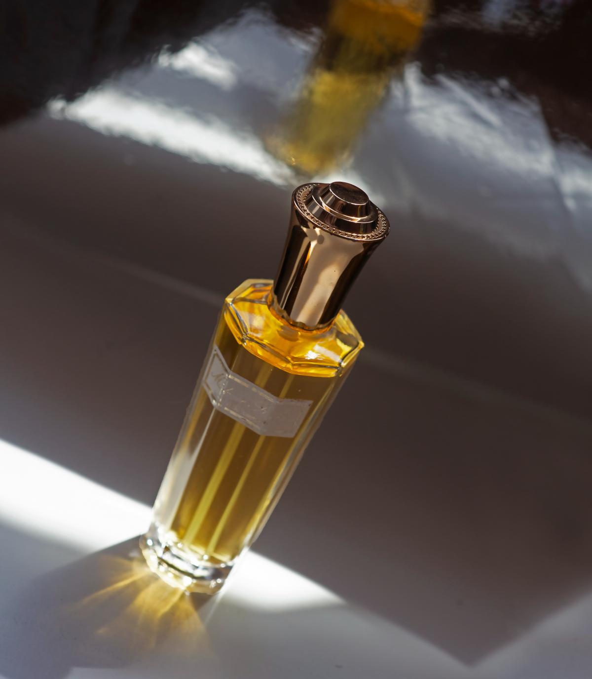 Madame Rochas Rochas perfume - a fragrance for women 1960