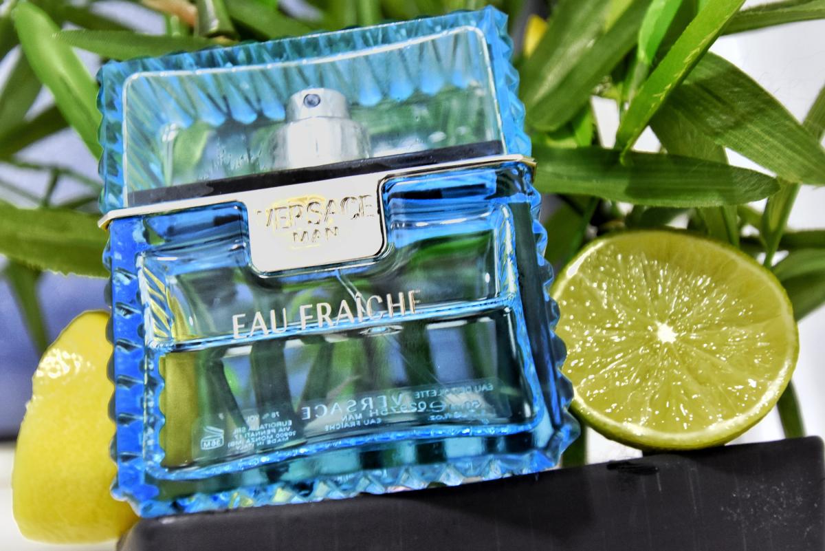 Versace Man Eau Fraiche Versace zapach - to perfumy dla mężczyzn 2006