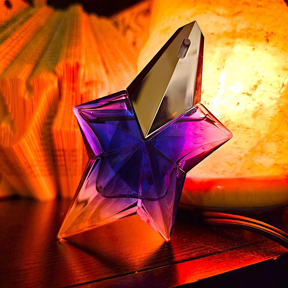 Angel Stellar Mugler fragancia - una nuevo fragancia para Mujeres 2025