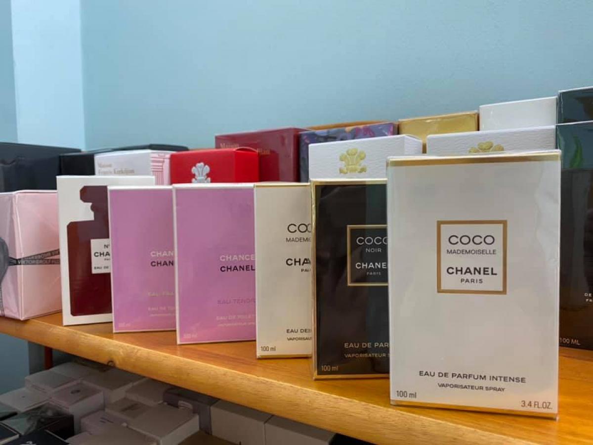 Coco Noir Extrait Chanel perfume - a fragrance for women 2014