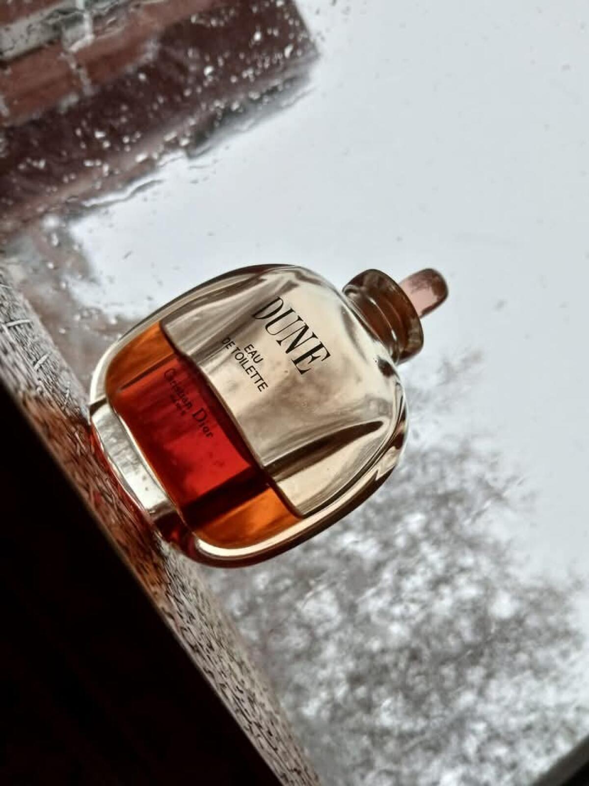 Dune Dior perfume - a fragrance for women 1991