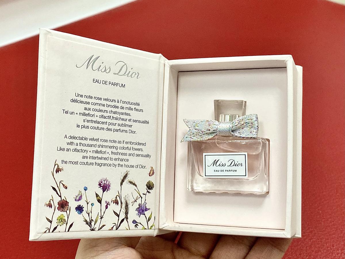 Miss Dior Eau de Parfum (2021) Dior perfume - a fragrance for women 2021