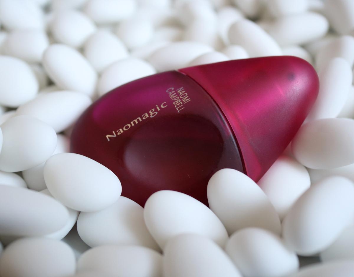 Naomagic Naomi Campbell perfume - a fragrance for women 2000