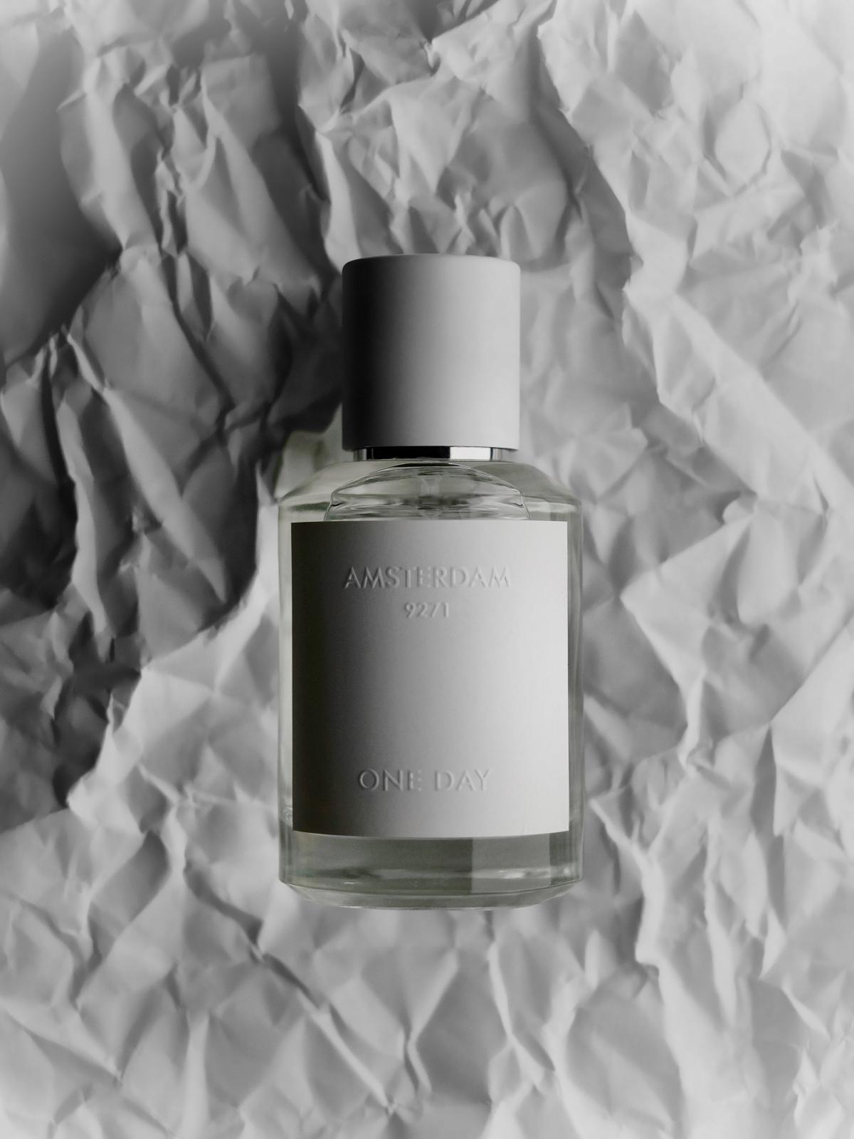 Amsterdam One Day perfume - a fragrance for women and men 2021