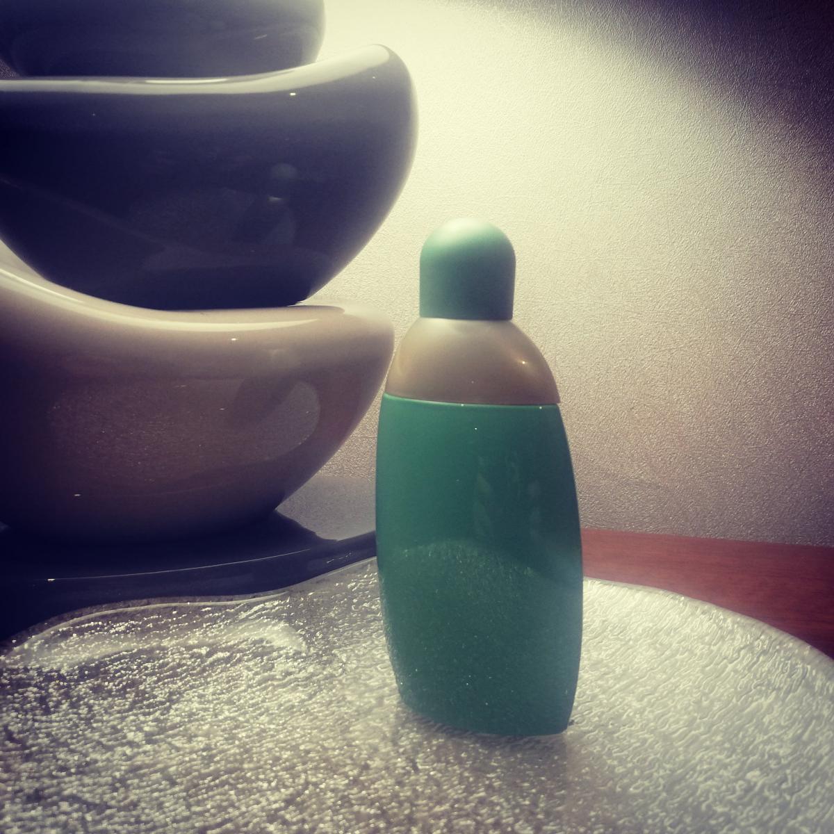 Eden Cacharel perfume - a fragrance for women 1994