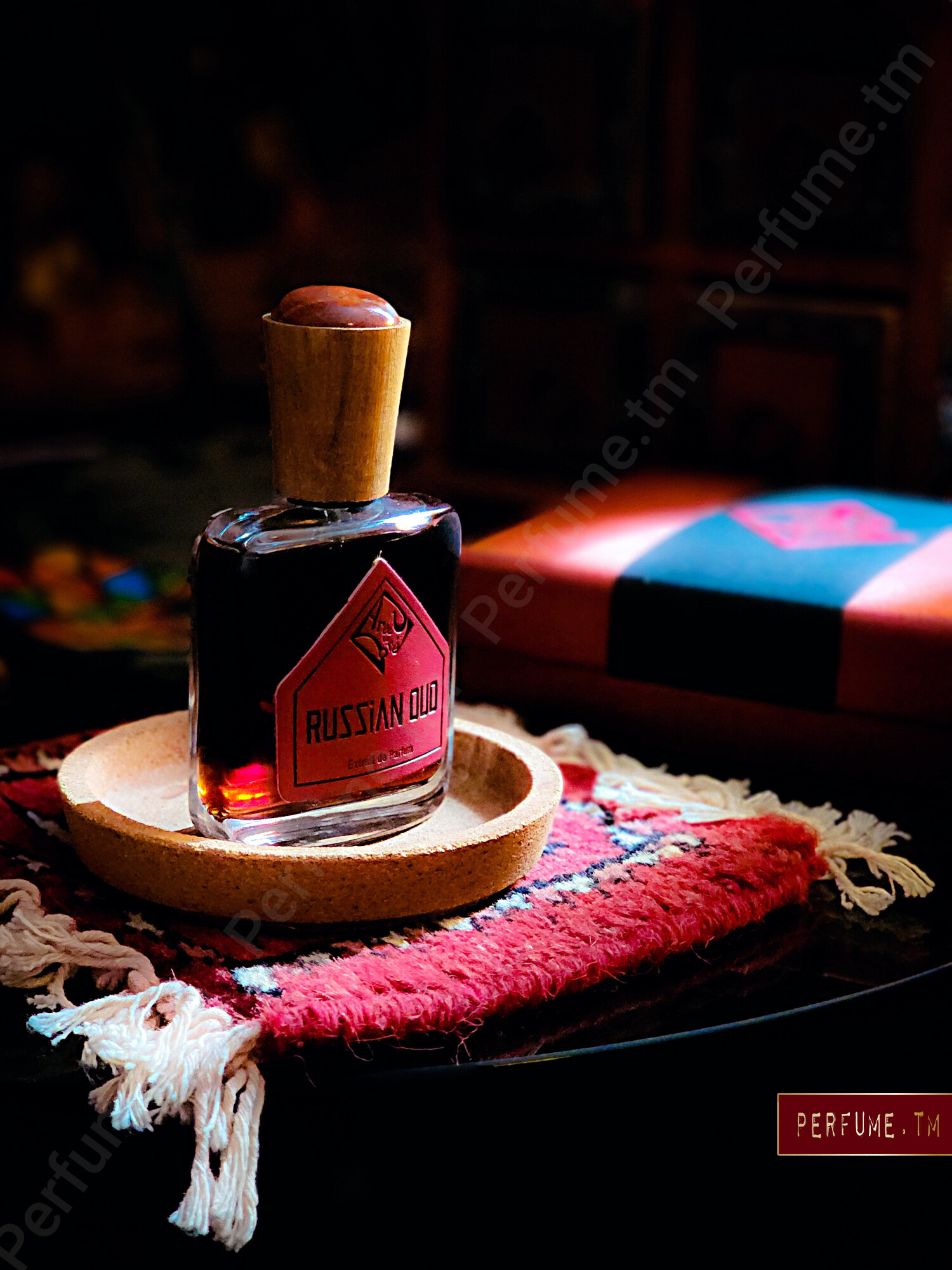 Russian Oud Areej Le Doré perfume - a fragrance for women and men 2018