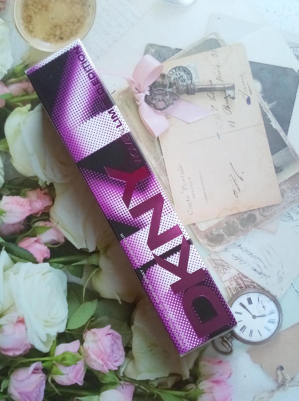 Donna Karan Women Energizing Donna Karan perfume - a fragrance for ...