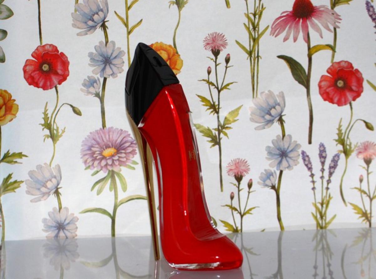 Very Good Girl Carolina Herrera perfume - a new fragrance for women 2021