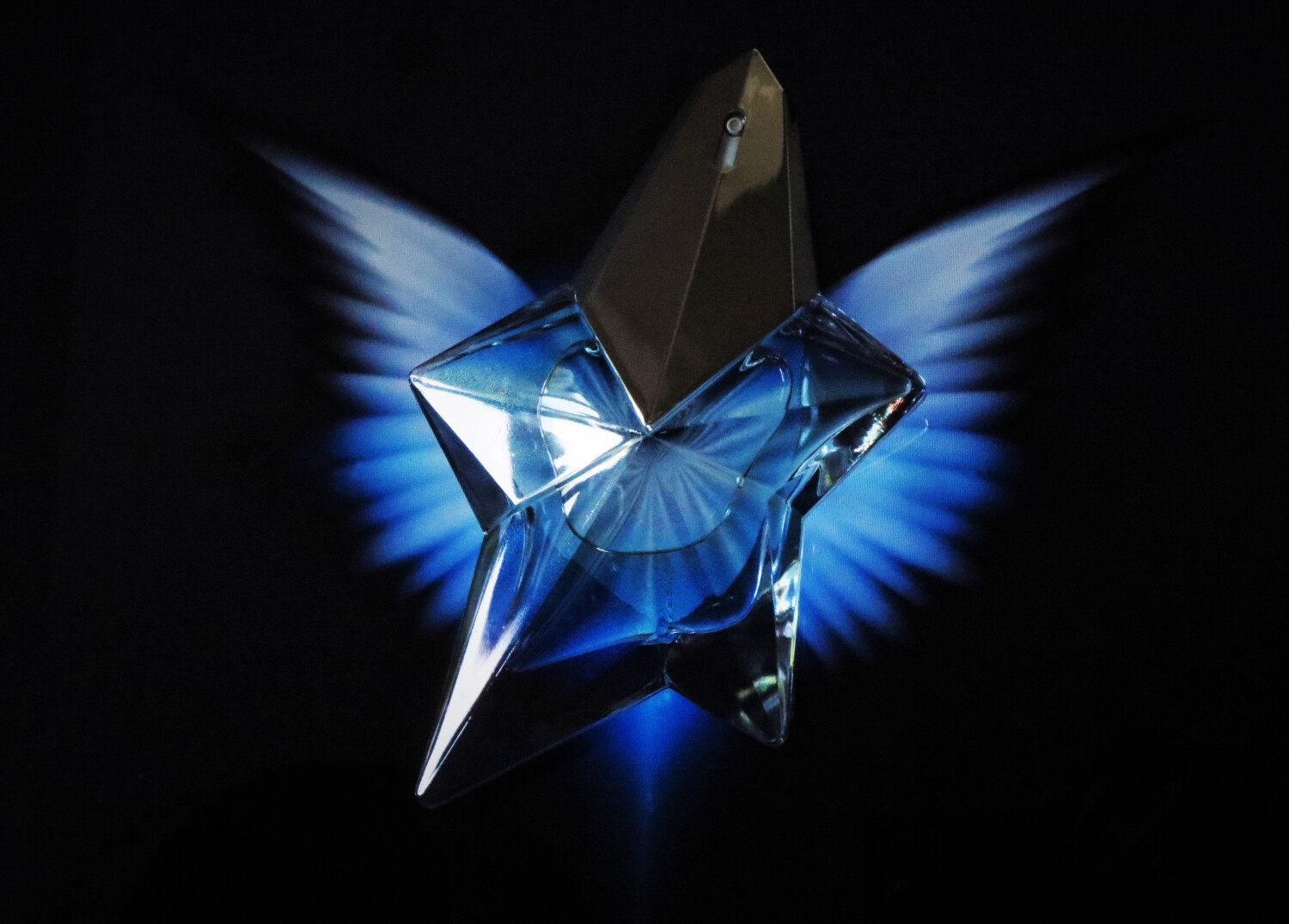 Angel Mugler perfume - a fragrance for women 1992