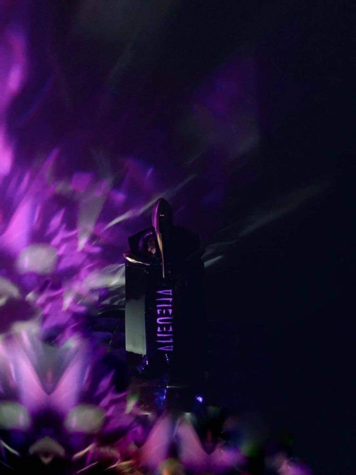 Alien Mugler parfum - un parfum pour femme 2005