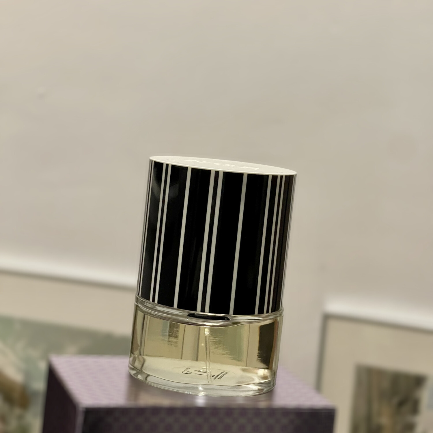 601 Amber & Gaiacwood N.C.P. Olfactives perfume - a fragrance for women ...