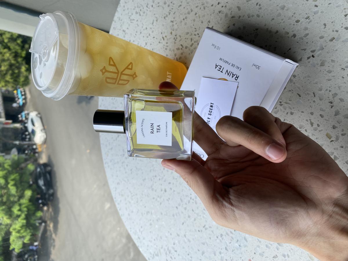 Rain Tea Chasing Scents perfume - a fragrance for women and men 2023