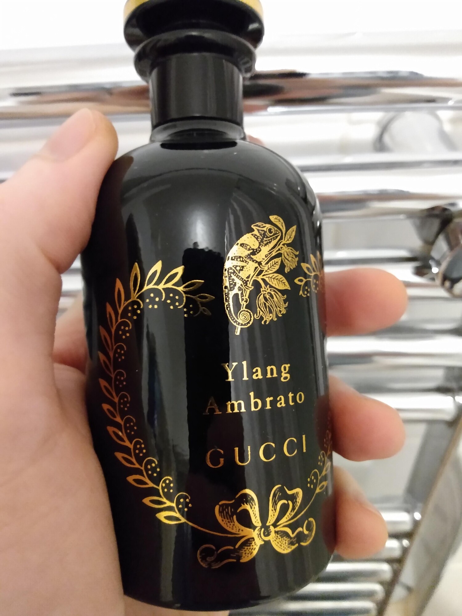 Ylang Ambrato Gucci perfume - a new fragrance for women and men 2025
