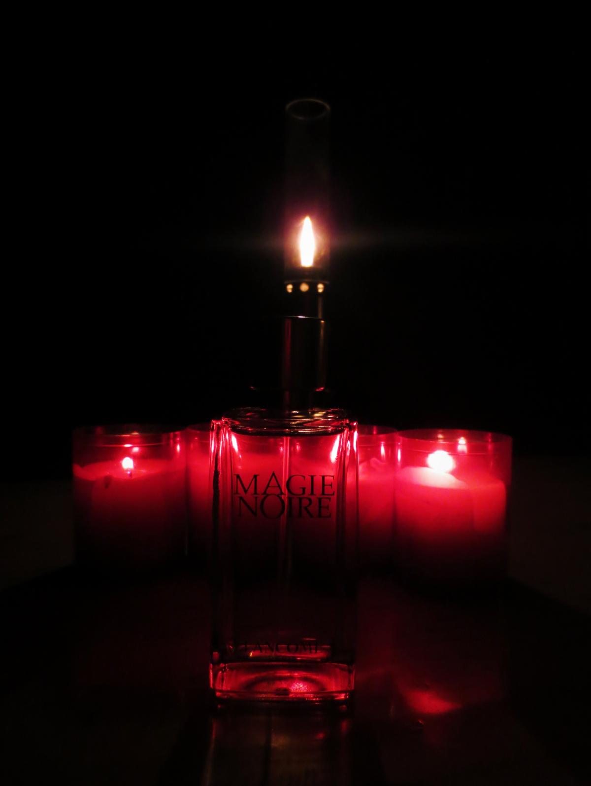 Magie Noire Lancôme perfume - a fragrance for women 1978