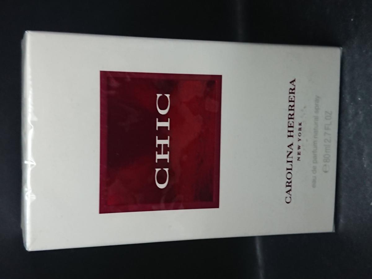 Chic Carolina Herrera perfume - a fragrance for women 2002