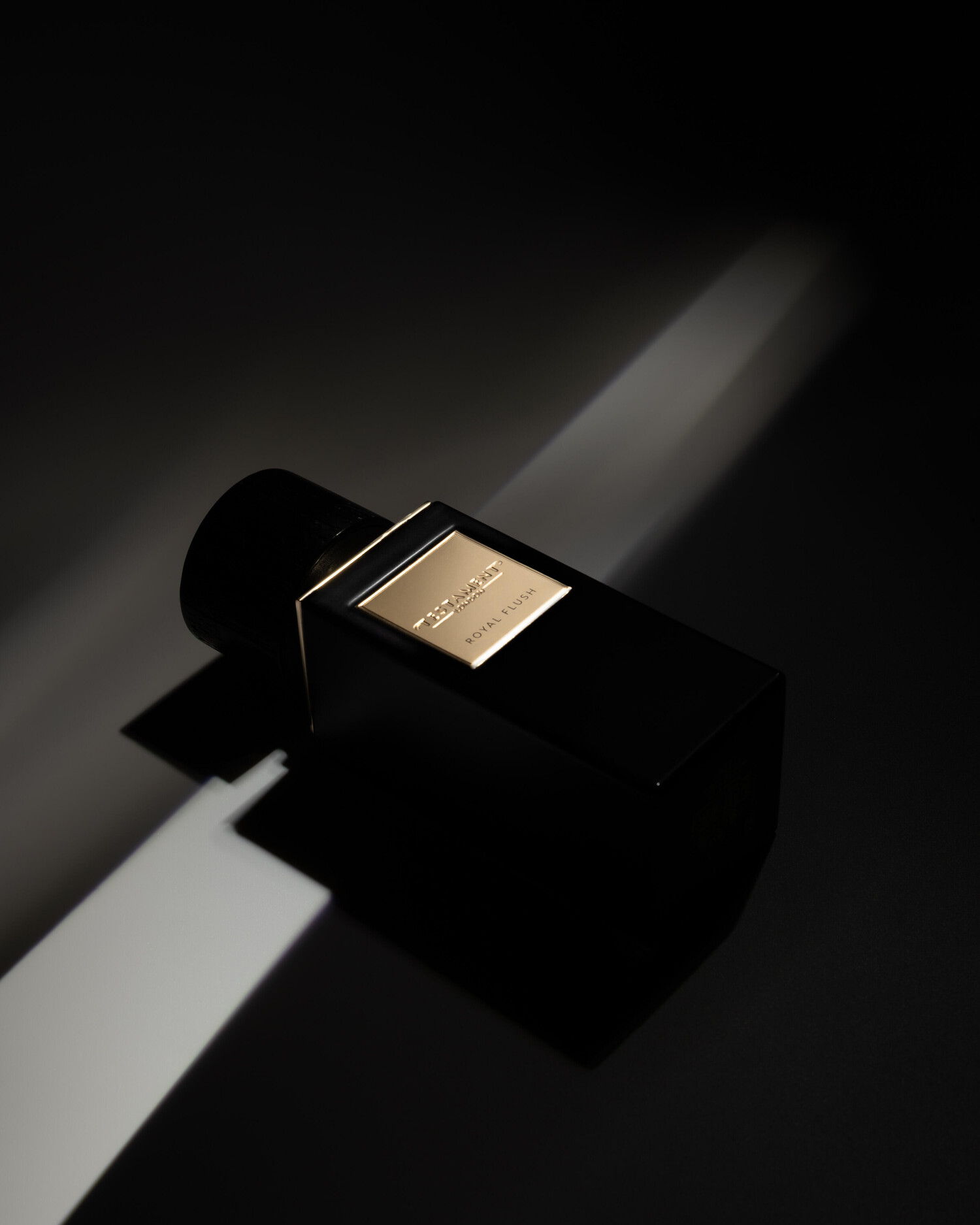 Royal Flush Testament London perfume - a fragrance for women and men 2023