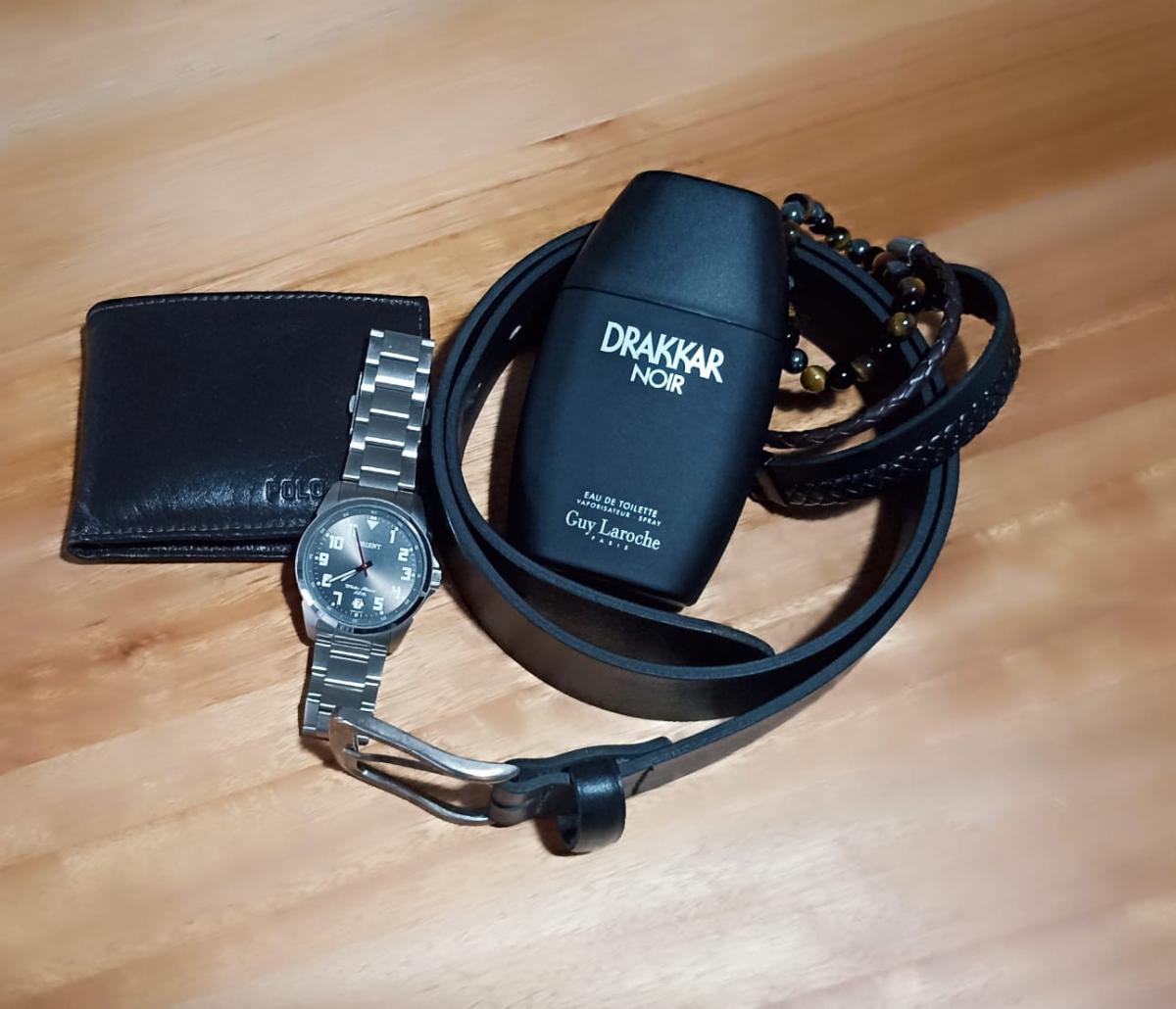 Drakkar Noir Guy Laroche cologne - a fragrance for men 1982