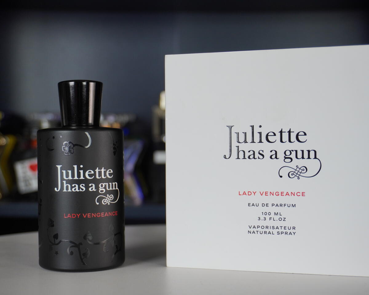 Lady Vengeance Juliette Has A Gun perfume - a fragrance for women 2006