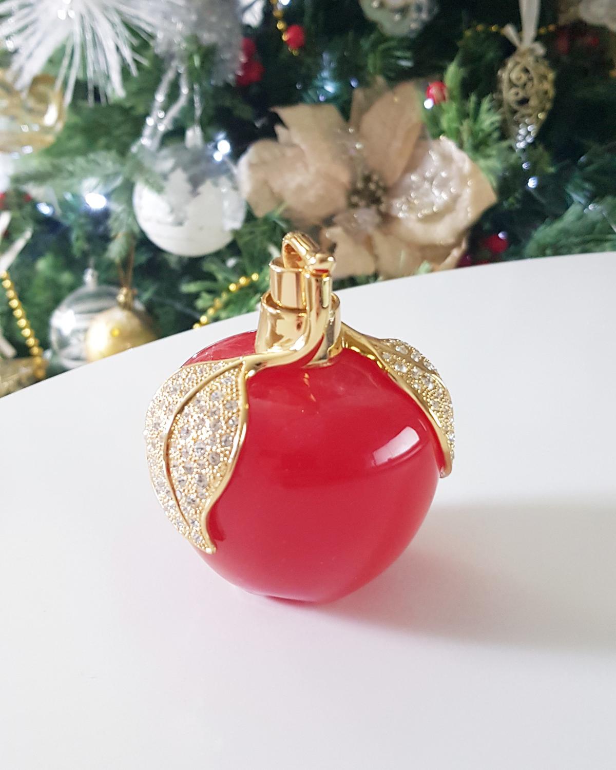 Sweet Amour Red Apple S. Cute perfume - a fragrance for women 2009