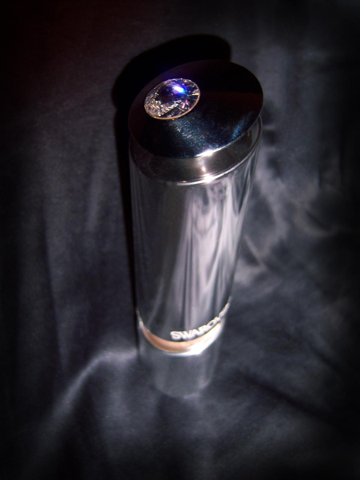 Aura Swarovski perfume - a fragrance for women 2011