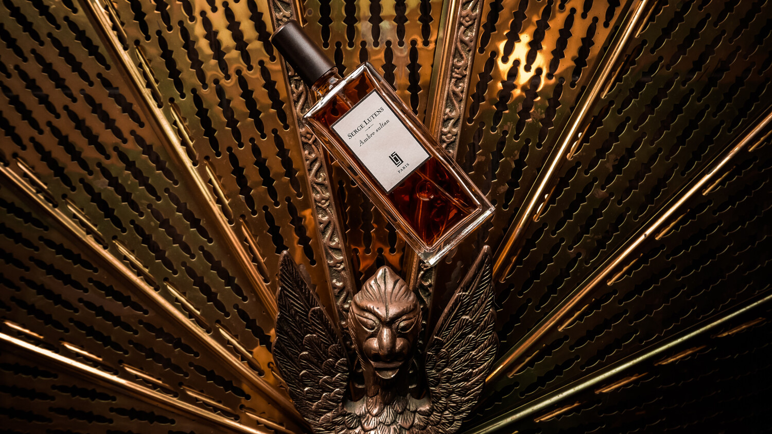 Ambre Sultan Serge Lutens perfume - a fragrance for women and men 2000