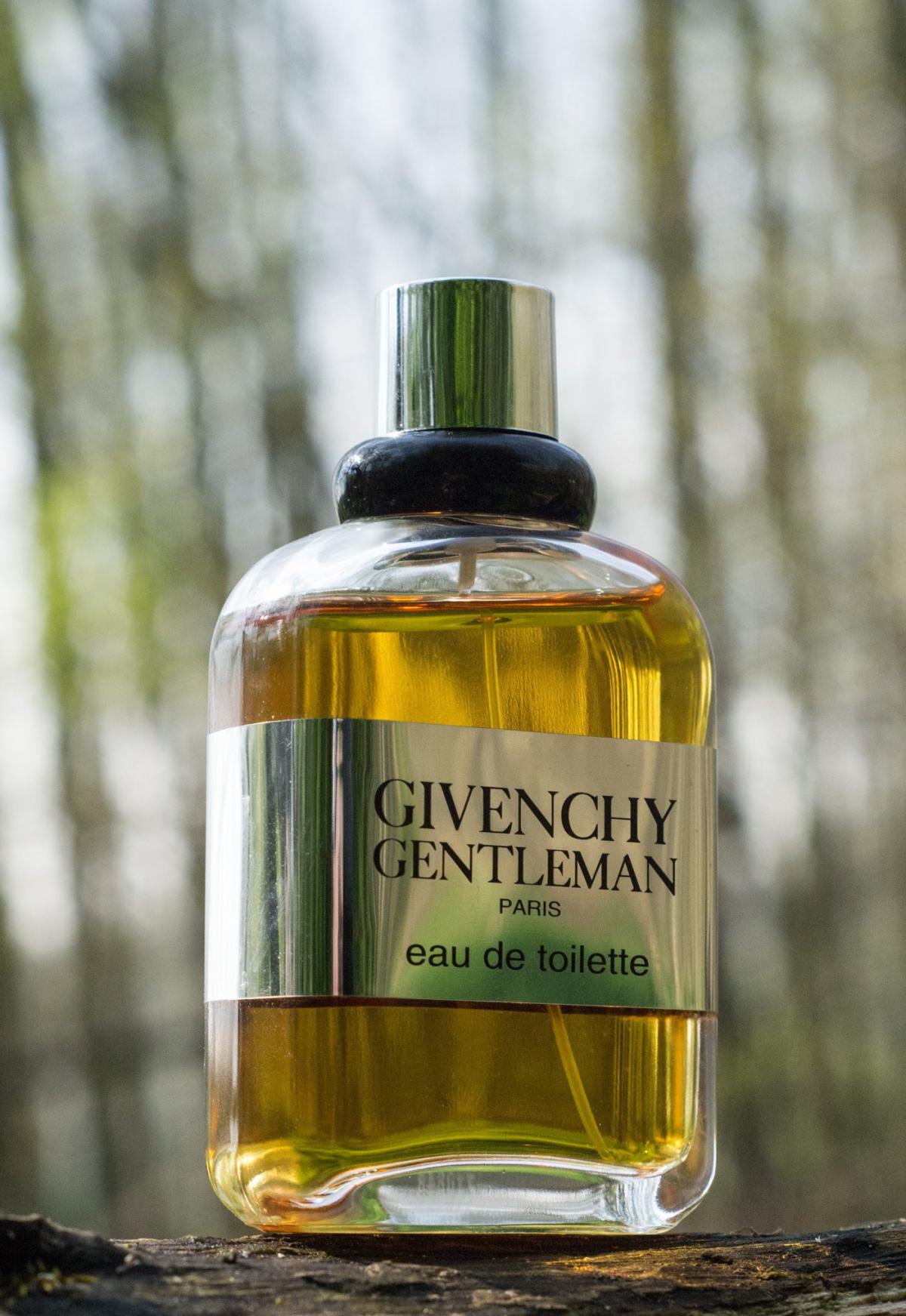 Gentleman (1974) Givenchy cologne - a fragrance for men 1974