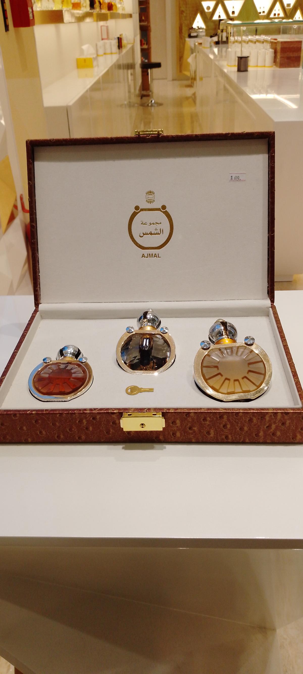 Dahn Oudh Al Shams Ajmal perfume - a fragrance for women and men