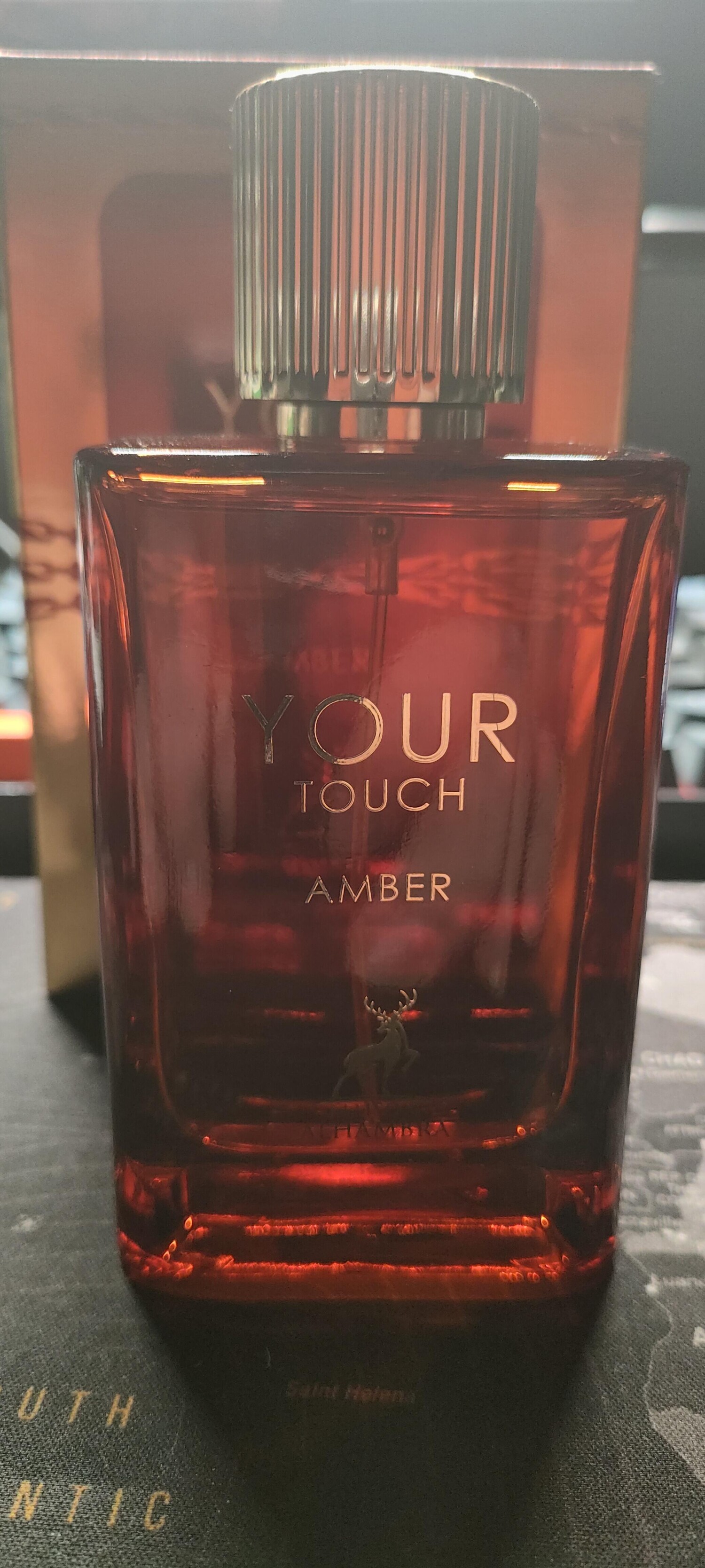 Your Touch Amber Maison Alhambra perfume - a fragrância Compartilhável 2024