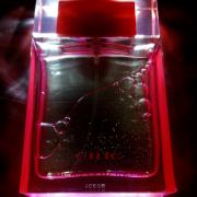 Chic Carolina Herrera perfume - a fragrance for women 2002