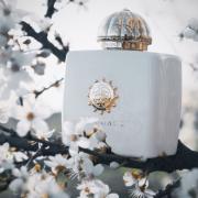 Honour Woman Amouage perfume - a fragrance for women 2011