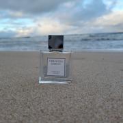 Embrace Periwinkle & Iris Vera Wang perfume - a fragrance for women 2015